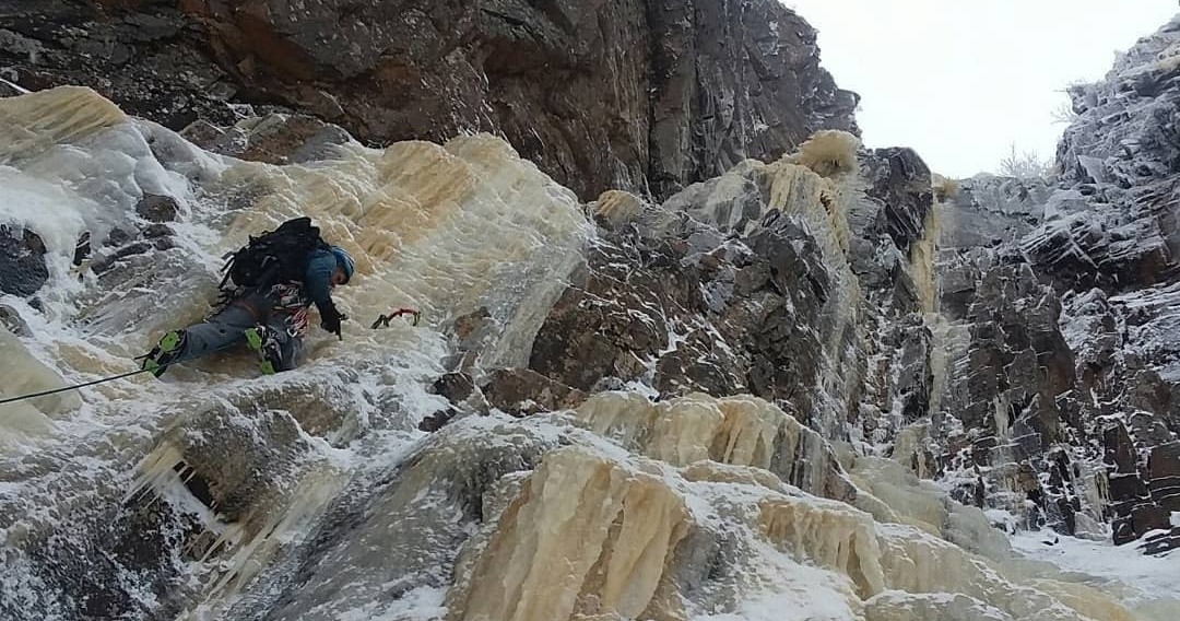 Guided and Private Alpine Ice Climbing - North Conway | IMCS